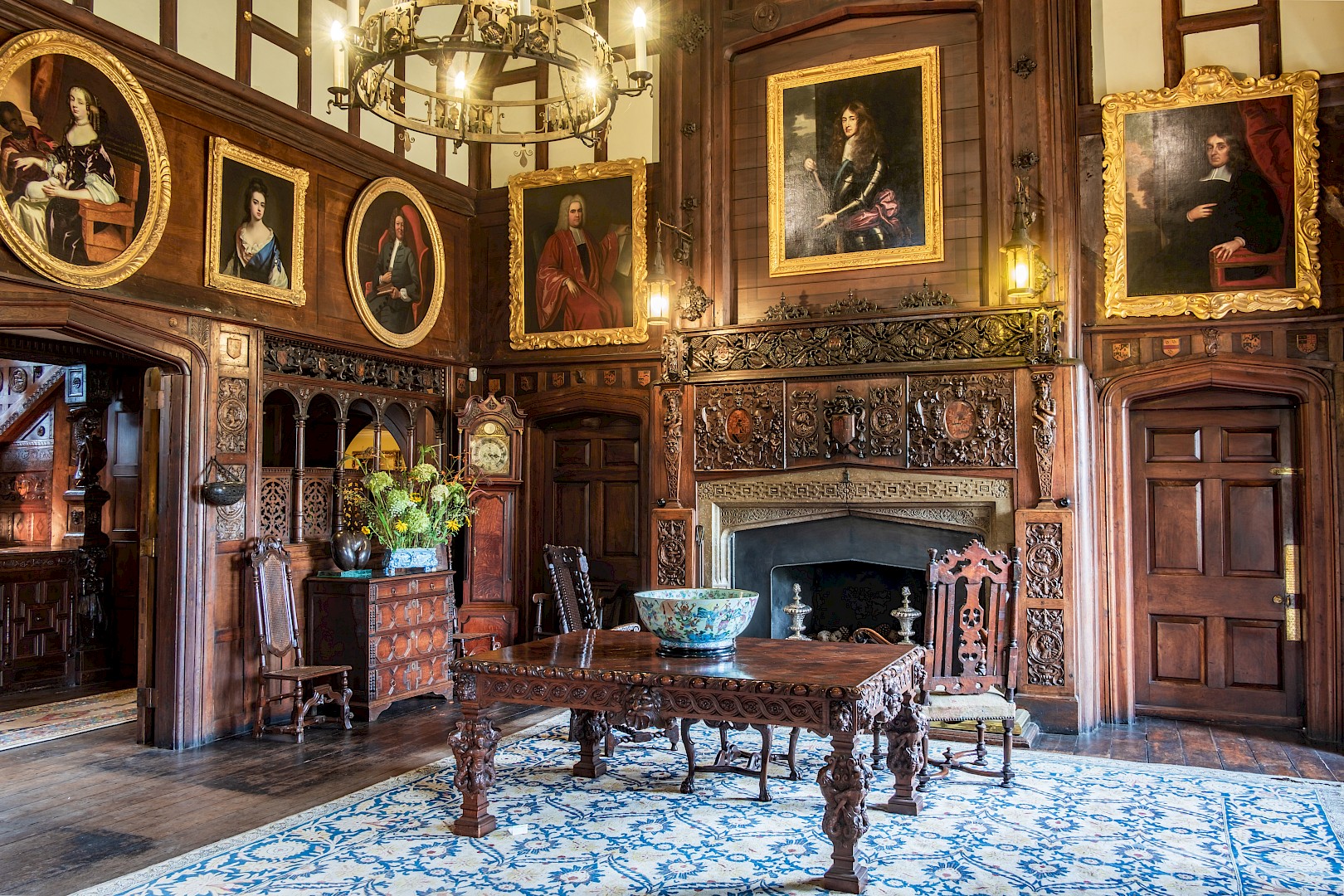 House Guide, Godinton House